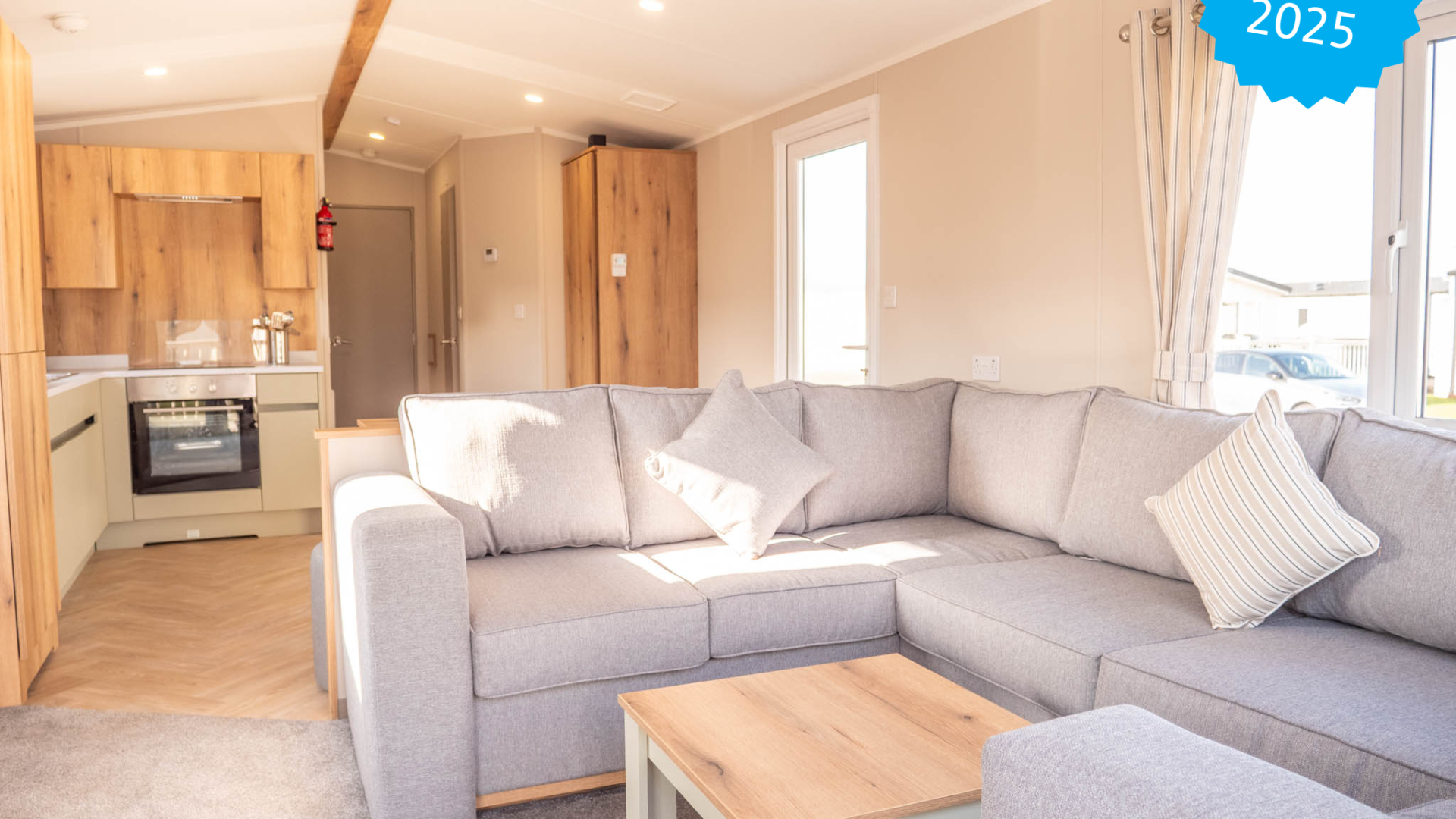 Signature Eco Caravan - Beverley Park - Sleeps 4 - Beverley Holidays